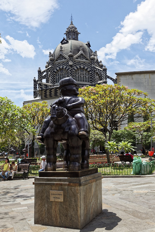 Botero sculpture – Ximena Blass